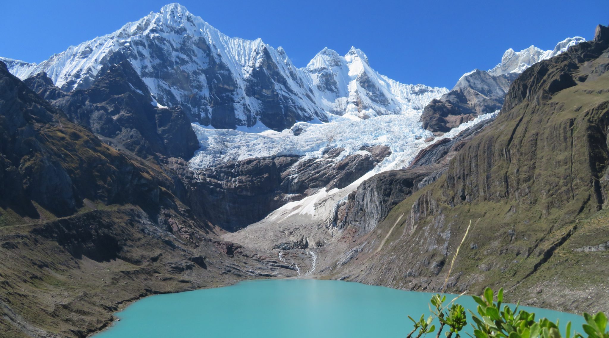 Trekking Cordillera Huayhuash + Escalada al Nevado Diablo Mudo ...